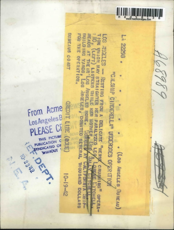 1942 Press Photo LA Calif Lorene Mitchell & mom Sally here for ...