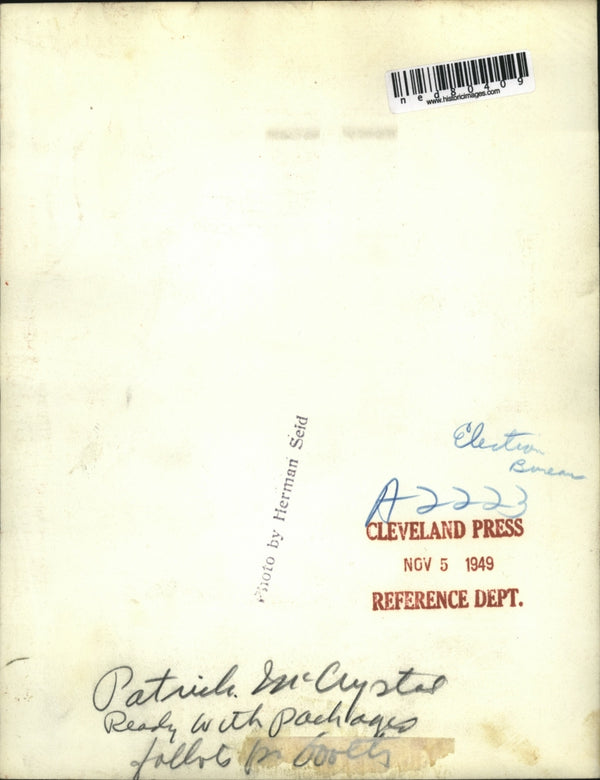 1949 Press Photo Patrick McCrystal of Election Bureau - Historic Images