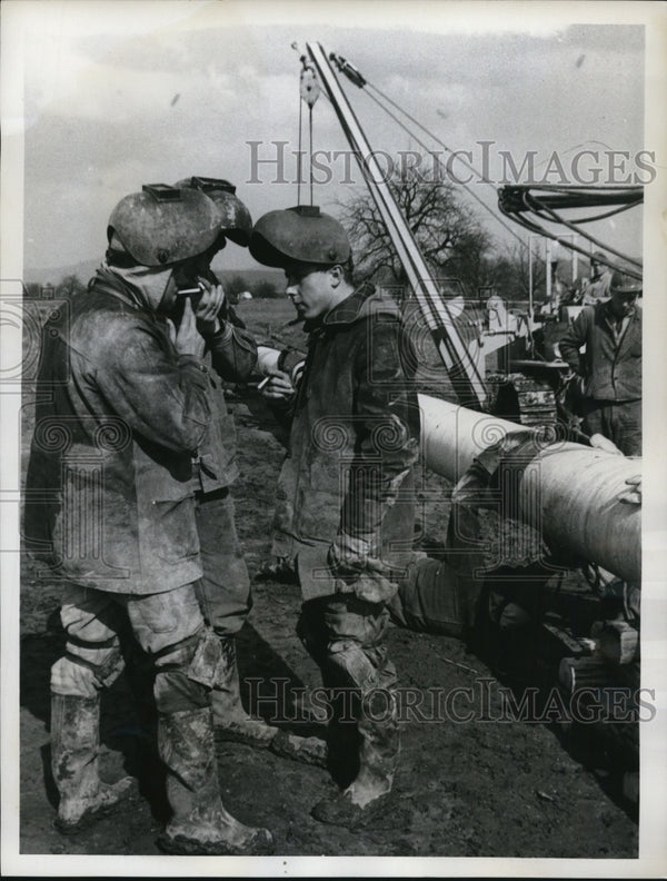 1962 Press Photo West German Welders Look Like Ancient Knights ...