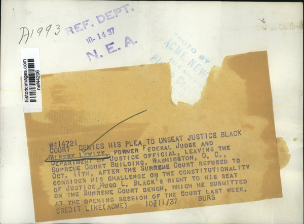 1937 Press Photo Albert Levitt Leaves Supreme Court Building ...