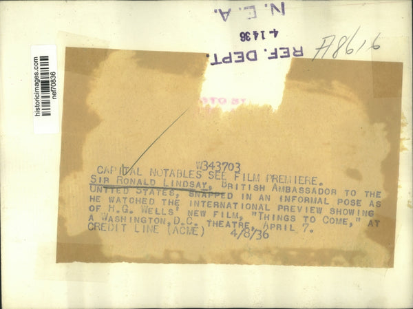 1936 Press Photo Sir Ronald Lindsay British ambassador to US watches a ...