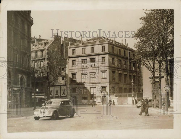 1938 Press Photo Street view of the Square of St. Philippe du Roule in ...