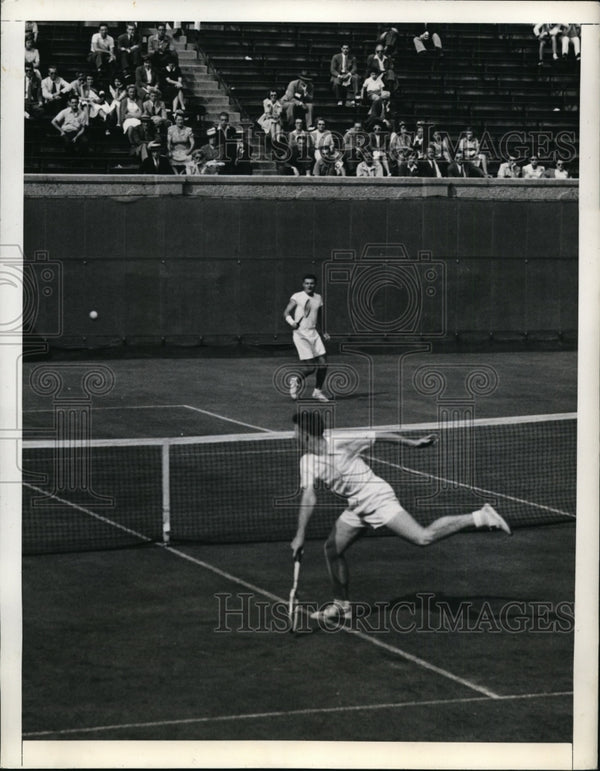 1942 Press Photo Ted Schroeder & Russell Bobbitt play in amateur ...