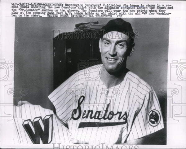 1959 Press Photo Senators outfielder Jim Lemon& new style uniform shirt ...