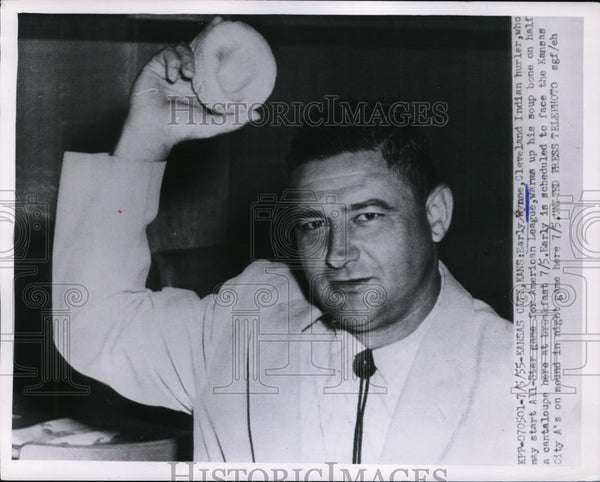 1955 Press Photo Early Wynne Indian pitcher at All Star game in Kansas ...