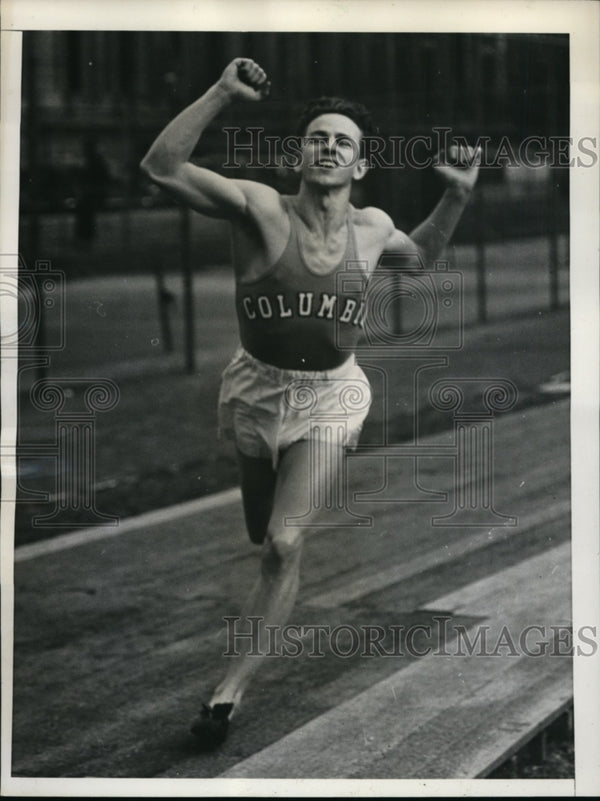 1937 Press Photo Columbia University track star Herb Weast at a workout ...