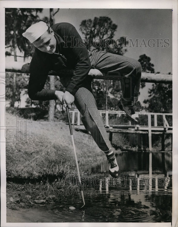 1940 Press Photo NY Yankee Jake Powell golfing at St Petersburg Florid ...