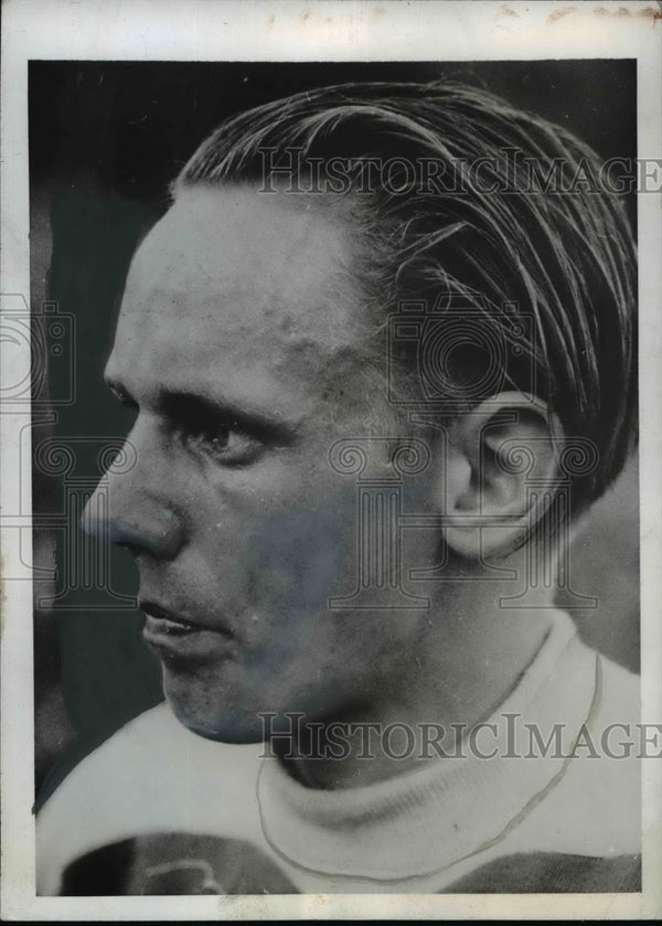 1942 Press Photo Swedish track runner Gunder Haegg at Greteborg meet ...