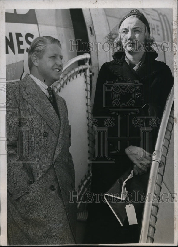 1937 Press Photo Anne Kresge heiress & Marshall Duffield ex USC footba ...