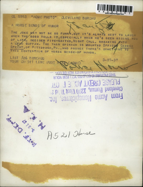 1937 Press Photo George Specht and a horse laughing - Historic Images