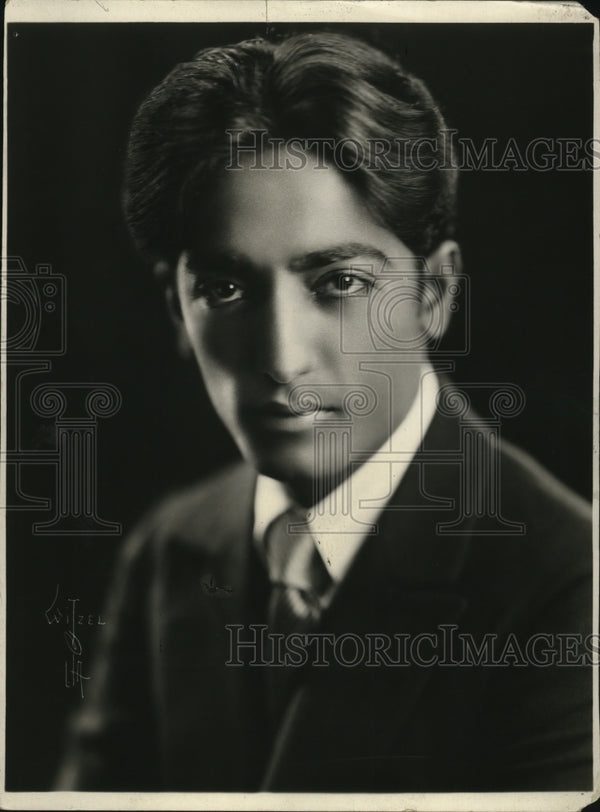 1925 Press Photo J. Krishnamurti, Hailed as "New Redeemer" by Theosoph ...