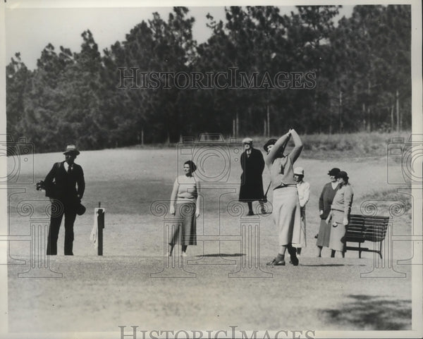 1935 Press Photo View of the finals match in the St. Valentine Golf ...