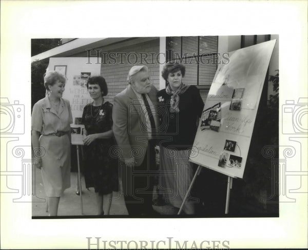 Press Photo Ann Clark, Jean Callihan, Herb Bayhi and Nancy Albert ...