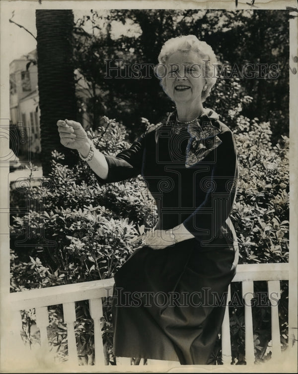 1963 Press Photo New Orleans Mardi Gras Mrs. William Seward Allen ...
