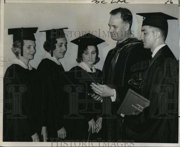1966 Press Photo Dr. George C. Branam dean of academic affairs ...