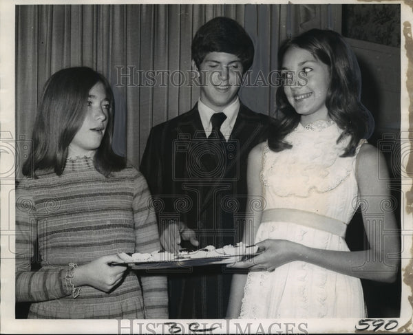1971 Press Photo Kathryn Moran, Charles Babington, Laura Melancon at ...