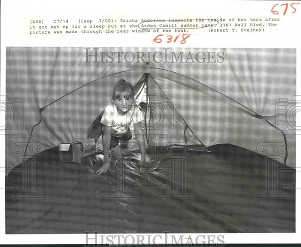 1988 Press Photo Trisha Anderson at Arden Cahill Summer Camp, Wall ...