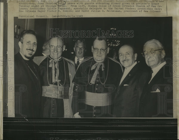 1965 Press Photo Archbishop John P. Cody Poses with Guests at Dinner in ...