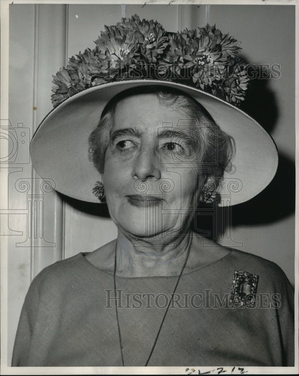 1967 Press Photo Mrs. Clinton J. Cucullu Sr. of New Orleans Woman's ...
