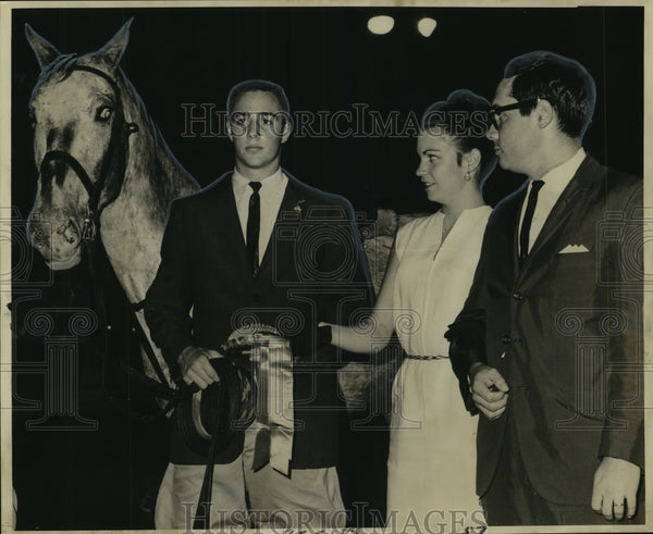 1964 Press Photo Blue Ribbon Rider Johnny Conn at New Orleans Charity ...