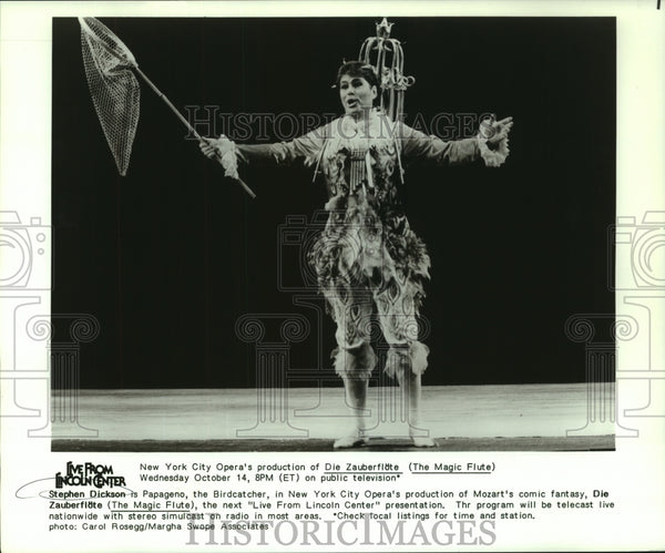 1987 Press Photo Announcement "The Magic Flute" opera on public ...