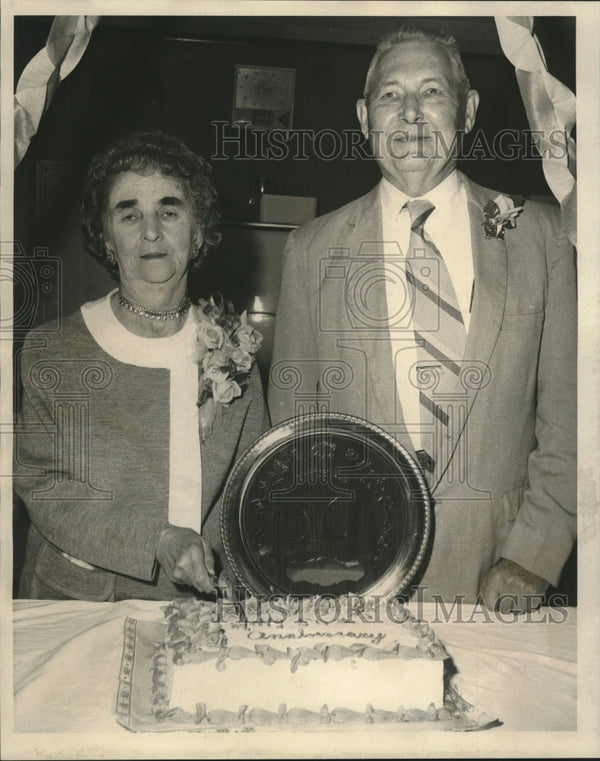 1971 Press Photo Mr. and Mrs Roy Gardner celebrate 50th wedding ...