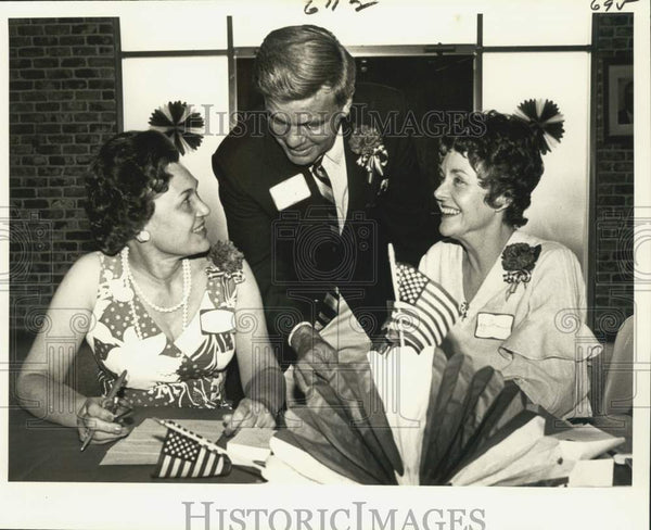 1979 Press Photo Mrs. Roy G. Cappel, Malcolm McCall and Mrs. Louis R ...