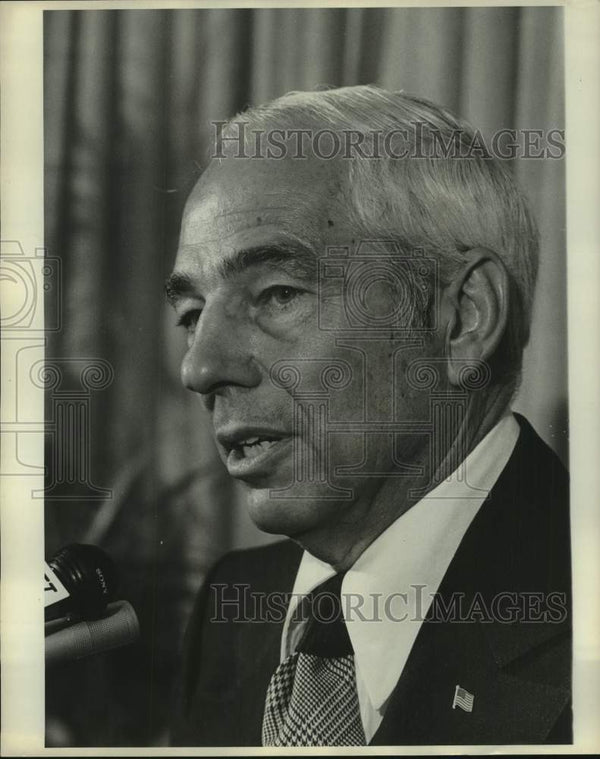 1977 Press Photo James Moreau, City Councilman - Historic Images