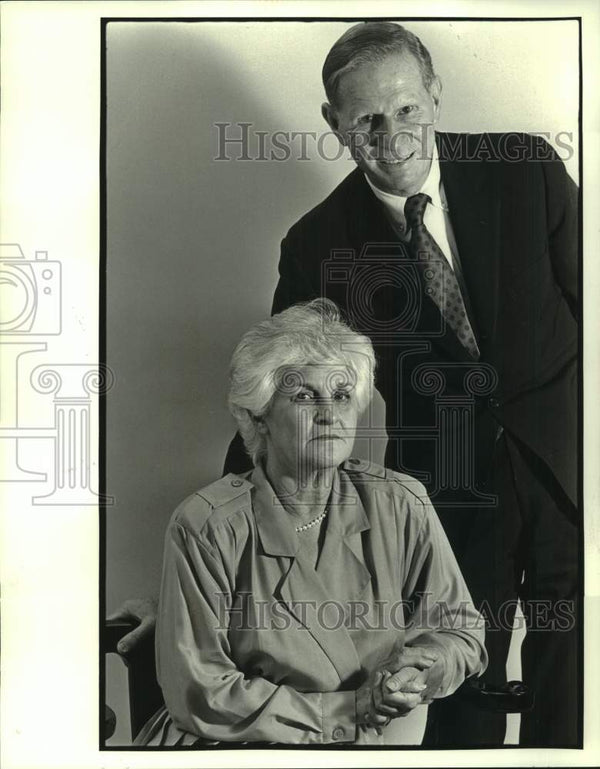 1987 Press Photo Mr. and Mrs. Michael Molony at the Loving Cup ...