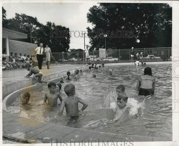 1967 Press Photo Picayune's YMCA Pool with Members swimming - noc19765 ...