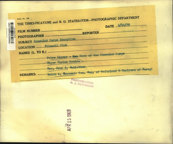 1969 Press Photo Consular Corps Reception with Mayor Victor Schiro, New ...