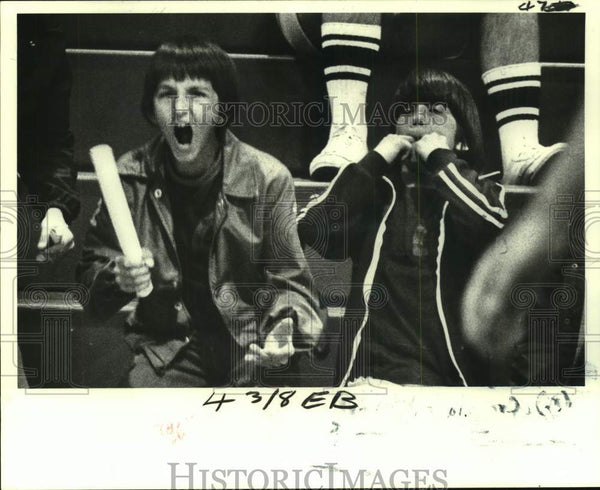 1978 Press Photo Brett Webber & Craig Labarde On Sidelines, Celebrity ...