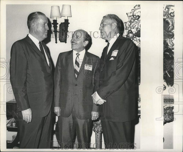 1968 Press Photo Thomas Donelon, Victor H. Schiro and Murray Fincher ...
