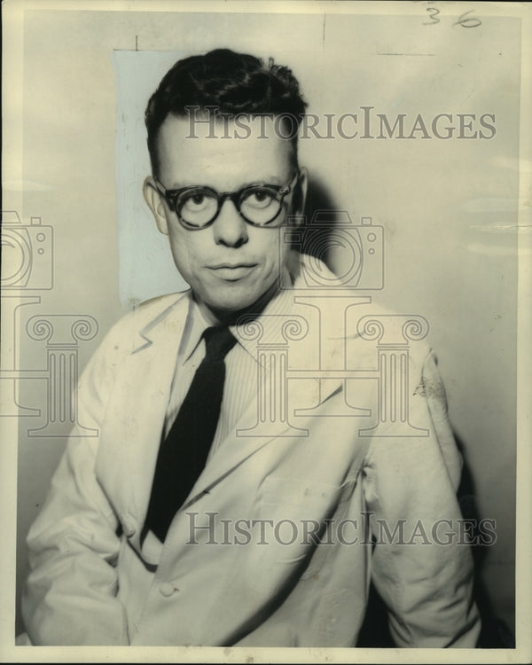 1953 Press Photo Dr. Donald P. Conwell, instructor of epidemiology at ...