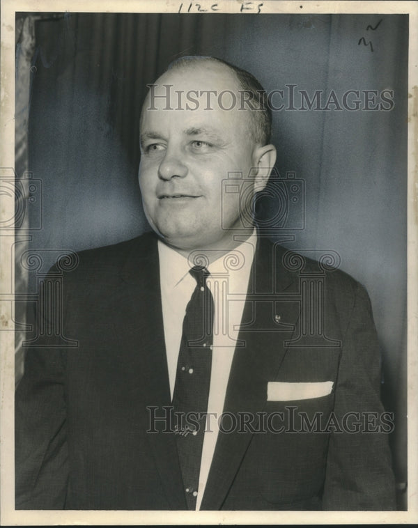 1957 Press Photo William E. Gordon - Historic Images