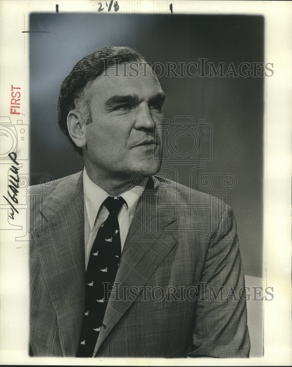 1976 Press Photo Pollster George Gallup Jr. at Loyola University, New ...