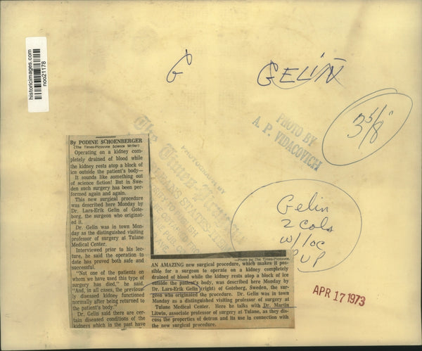 1973 Press Photo Drs. Lars-Erik Gelin, Martin Litwin discuss surgical ...