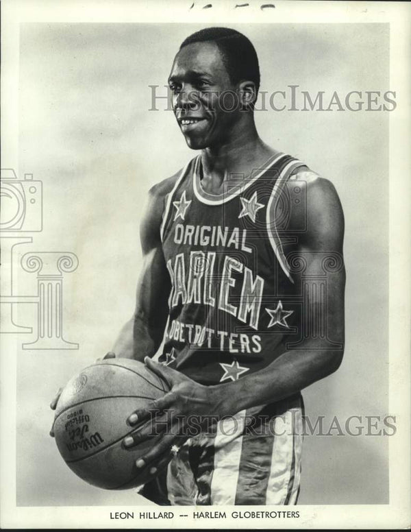 1968 Press Photo Leon Hillard, player-coach for the Harlem ...