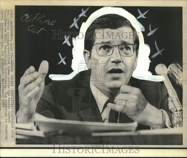 1970 Press Photo Jerris Leonard, assist. attorney general testifies on ...
