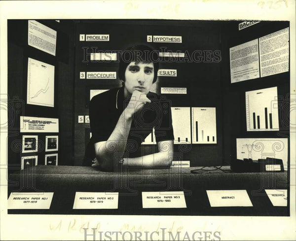 1981 Press Photo New Orleans-Kenneth Kolb, East Jefferson High science ...