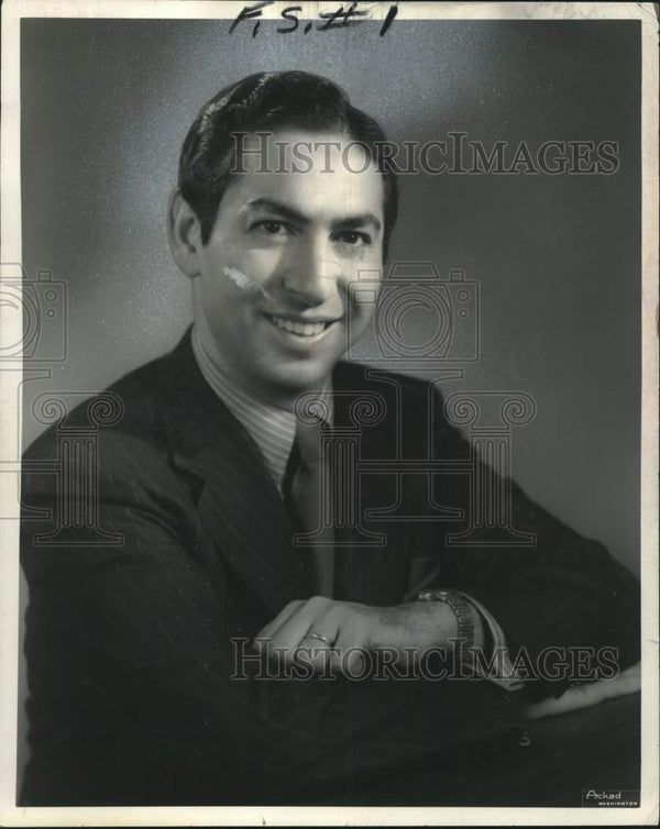 1974 Press Photo Louis Moses, Menswear Retailers of America at Royal ...