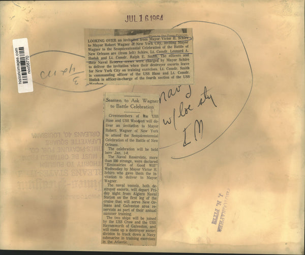 1964 Press Photo Mayor Victor Schiro and Naval Reserve officers view ...