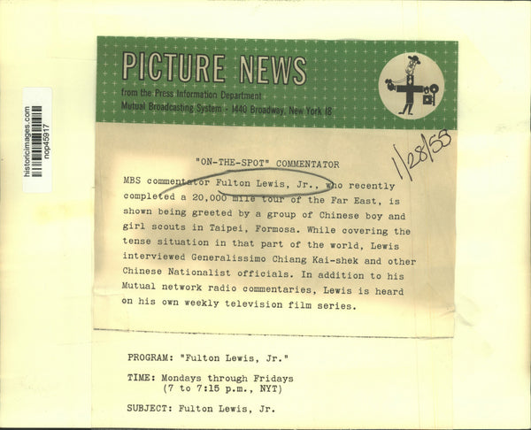 1955 Press Photo Fulton Lewis, Jr. with Boys & Girls Scouts in Taipei ...