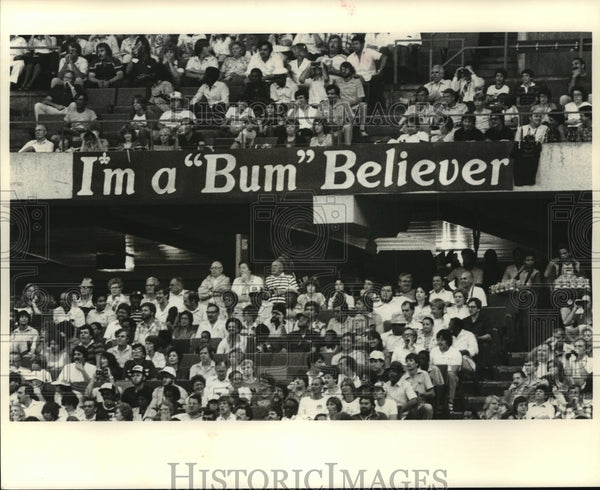 1981 Press Photo New Orleans Saints- Fans crowd stadium with banners ...
