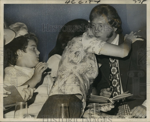 1973 Press Photo Football Player Danny Abramowicz Leaves New Orleans ...