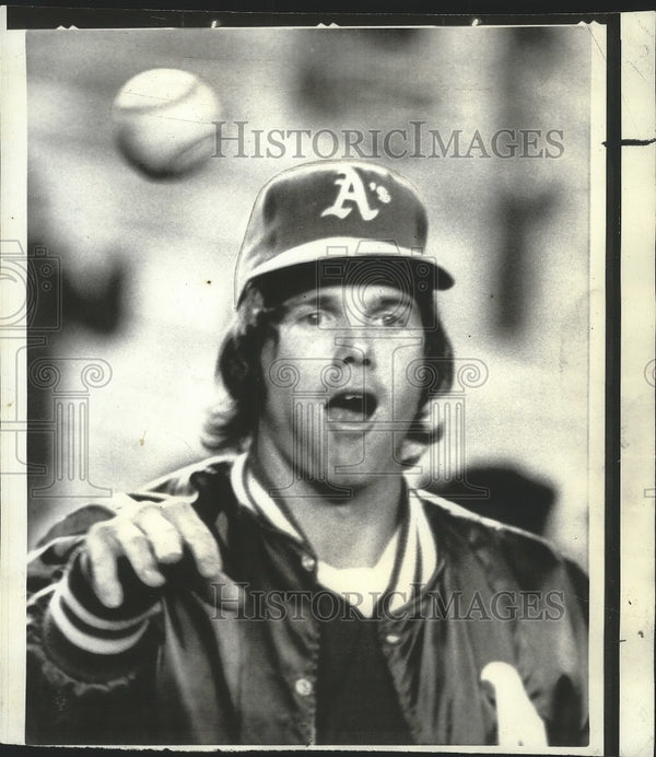 1973 Press Photo Mike Andrews, Oakland Athletic Baseball Player at Shae ...
