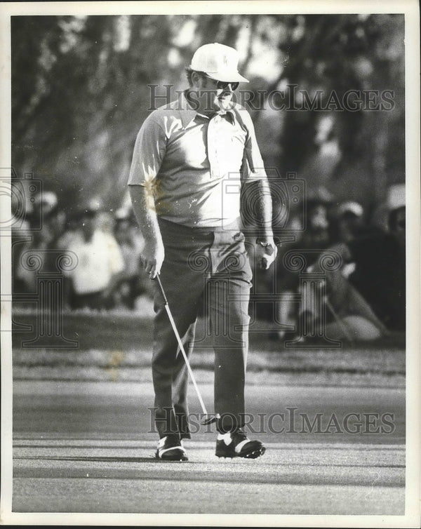 1977 Press Photo Golfer Miller Barber on the Course - nos03447 ...