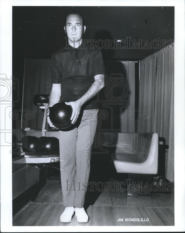 1971 Press Photo Jim Biondolillo, Professional Bowler at Lanes - nos04 ...