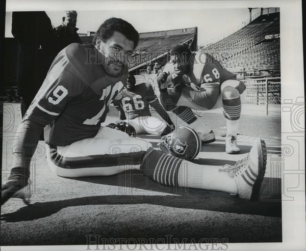 1978 Press Photo Football Players Barney Chavois, De Brison Manor ...