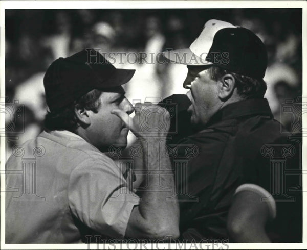 1988 Press Photo Joe Brockhoff, Head Tulane Baseball Coach with Umpire ...